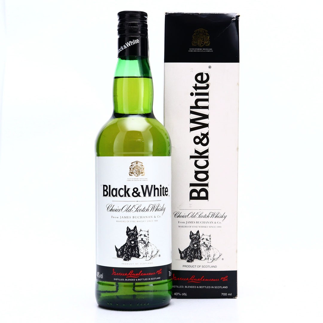 Black and White Scotch Whisky | Whisky Auctioneer