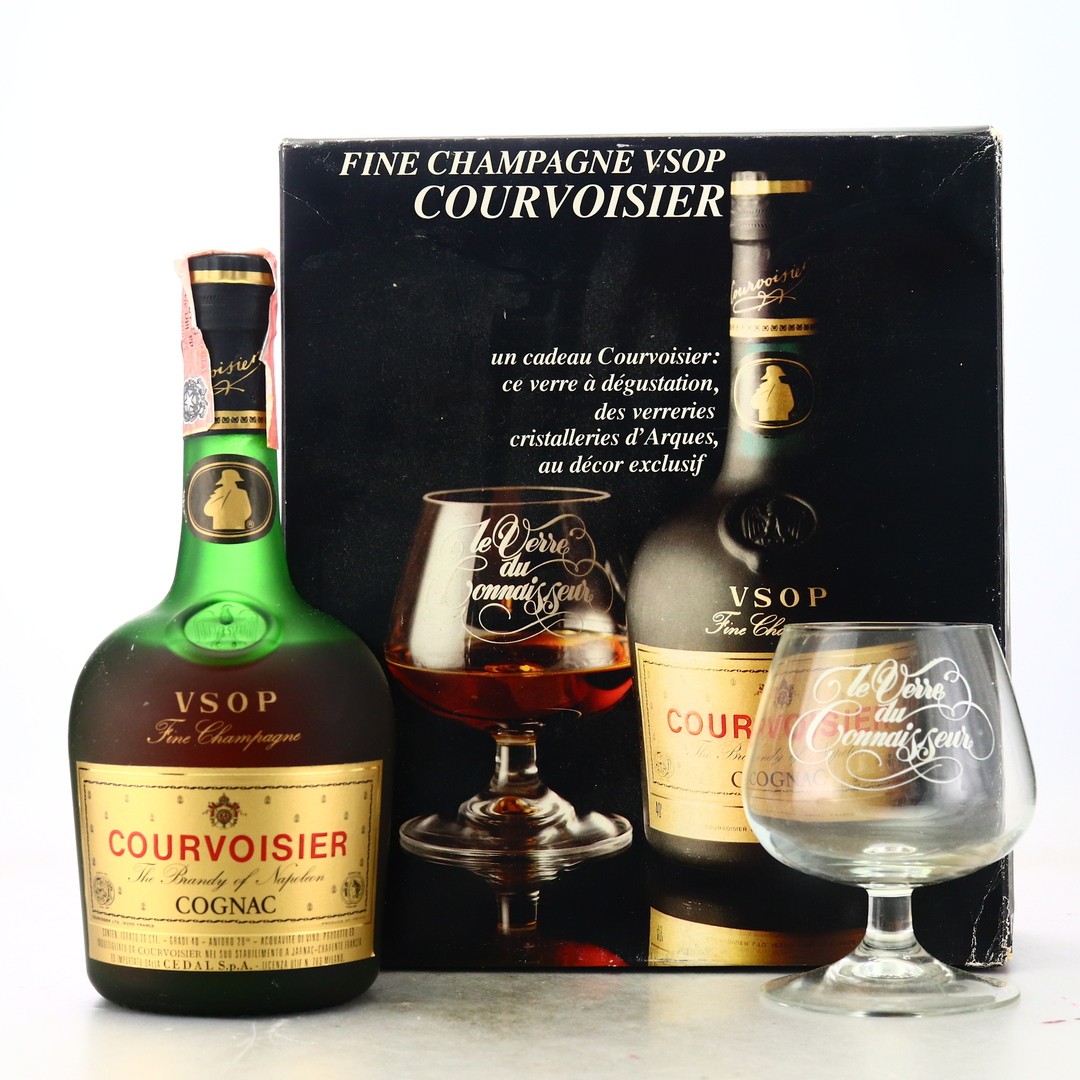 Courvoisier VSOP Fine Champagne Cognac Gift Pack 1970s | Whisky Auctioneer