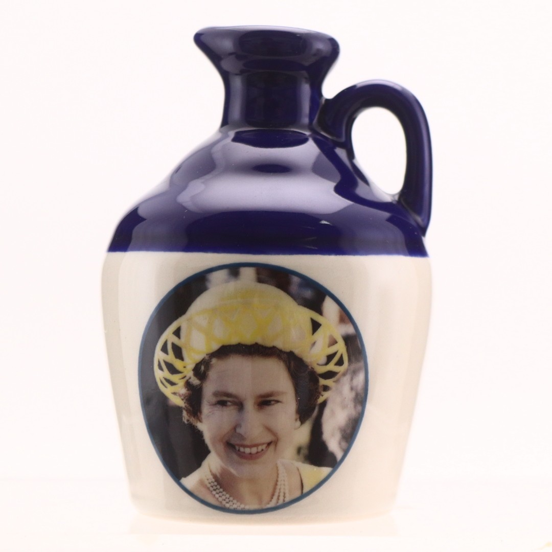 Macallan 10 Year Old Pointers Ceramic Miniature / Queen Elizabeth II ...
