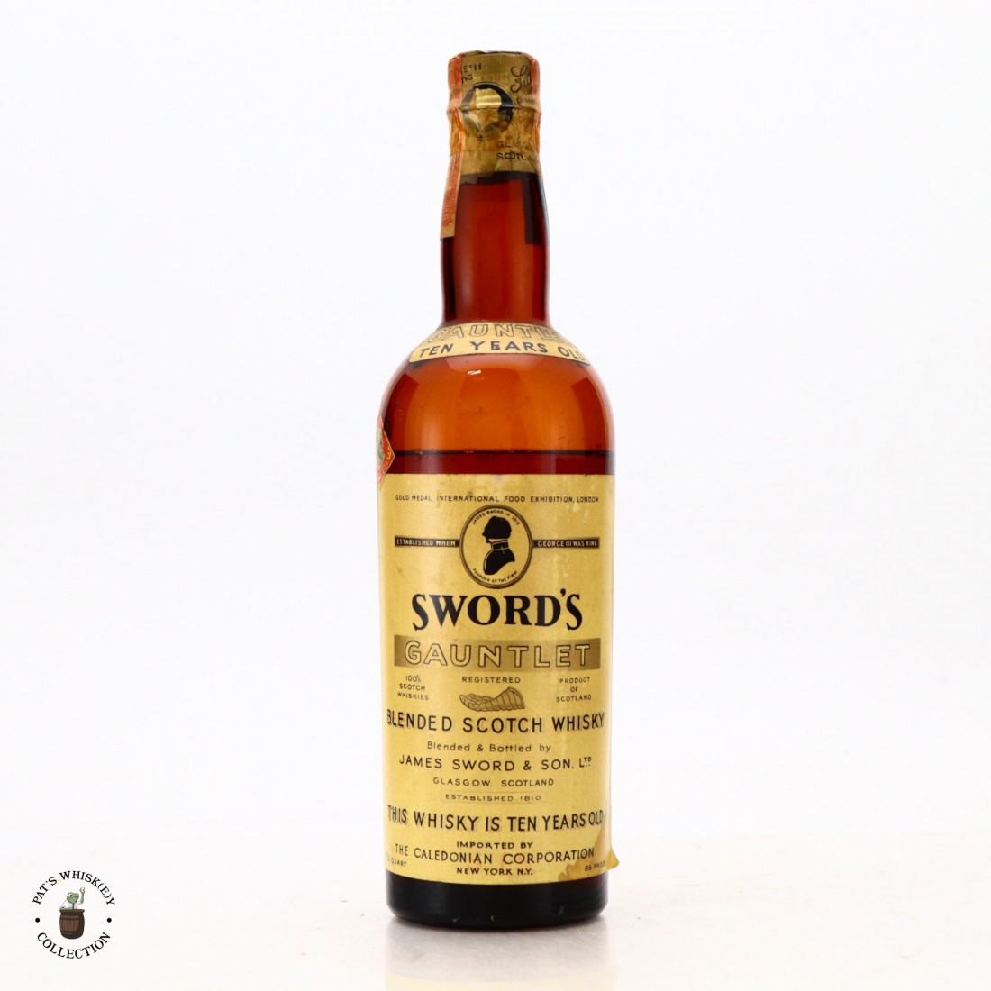 Sword's Gauntlet Blended Scotch Whisky 1940s / US Import | Whisky ...