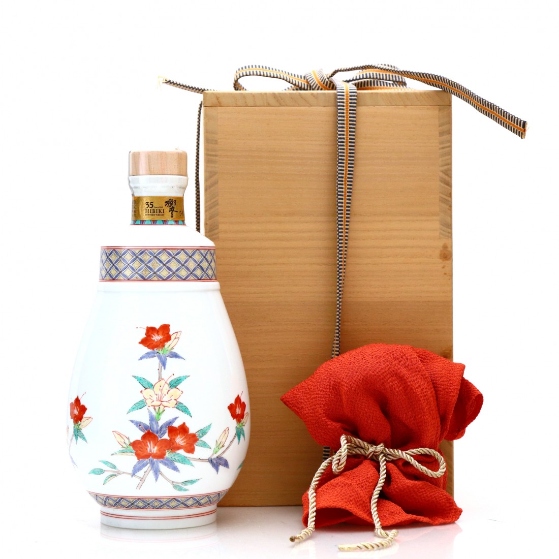 Hibiki 35 Year Old Sakaida Kakiemon Decanter | Whisky Auctioneer