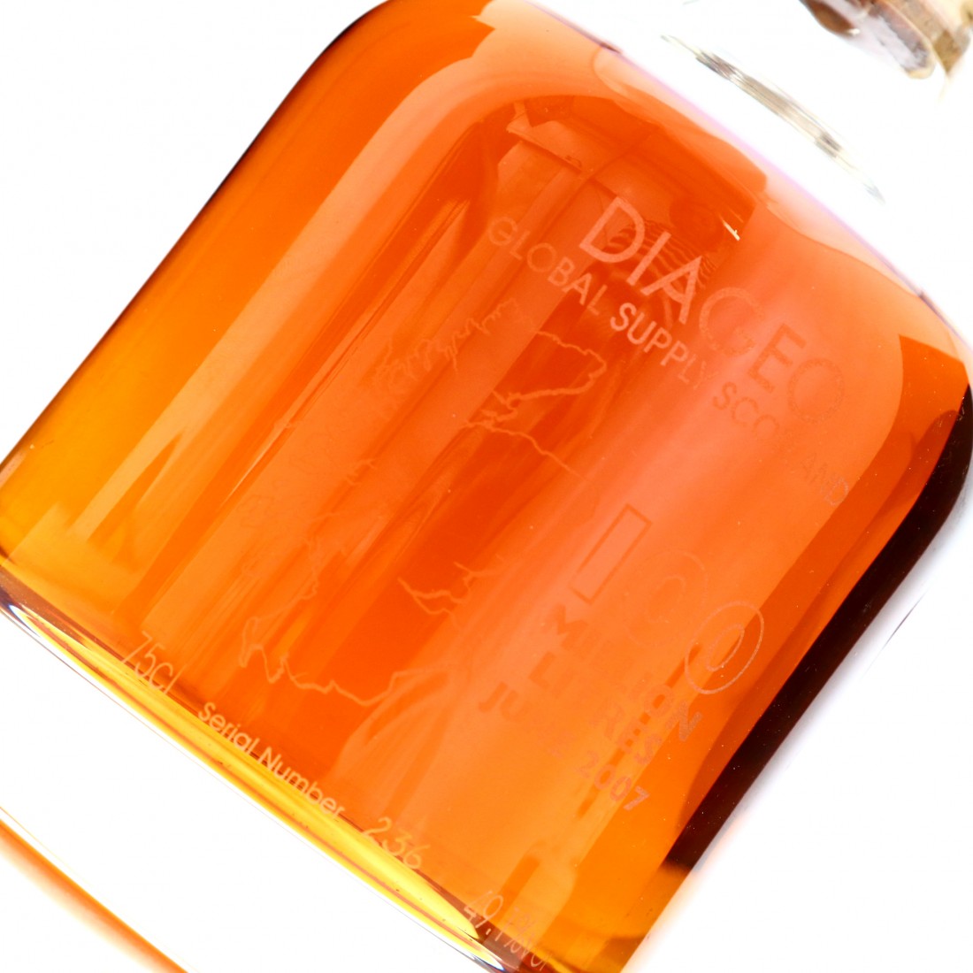 diageo-100-million-litres-decanter-2007-75cl-whisky-auctioneer