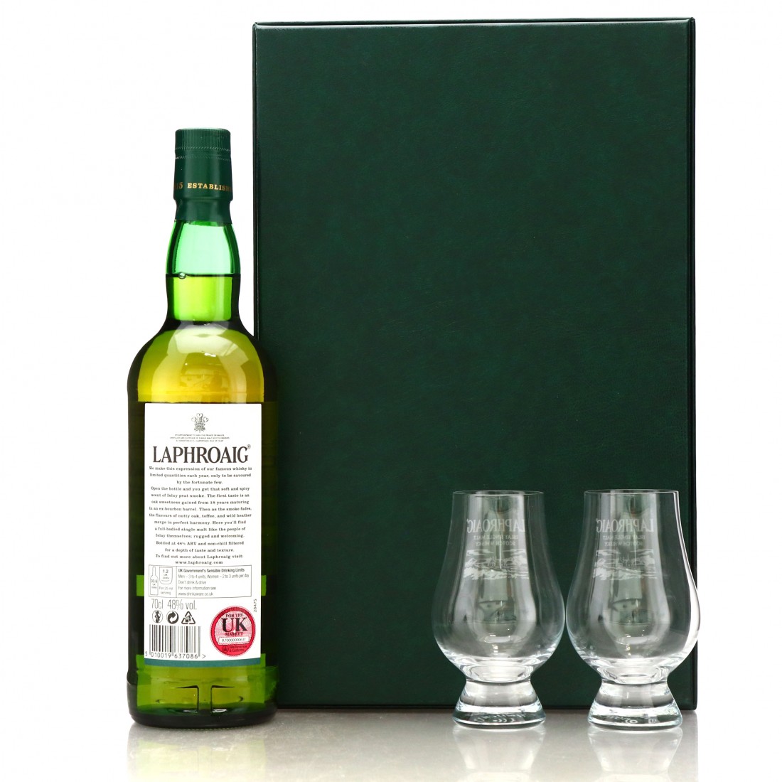 Laphroaig 18 Year Old Gift Pack | Whisky Auctioneer