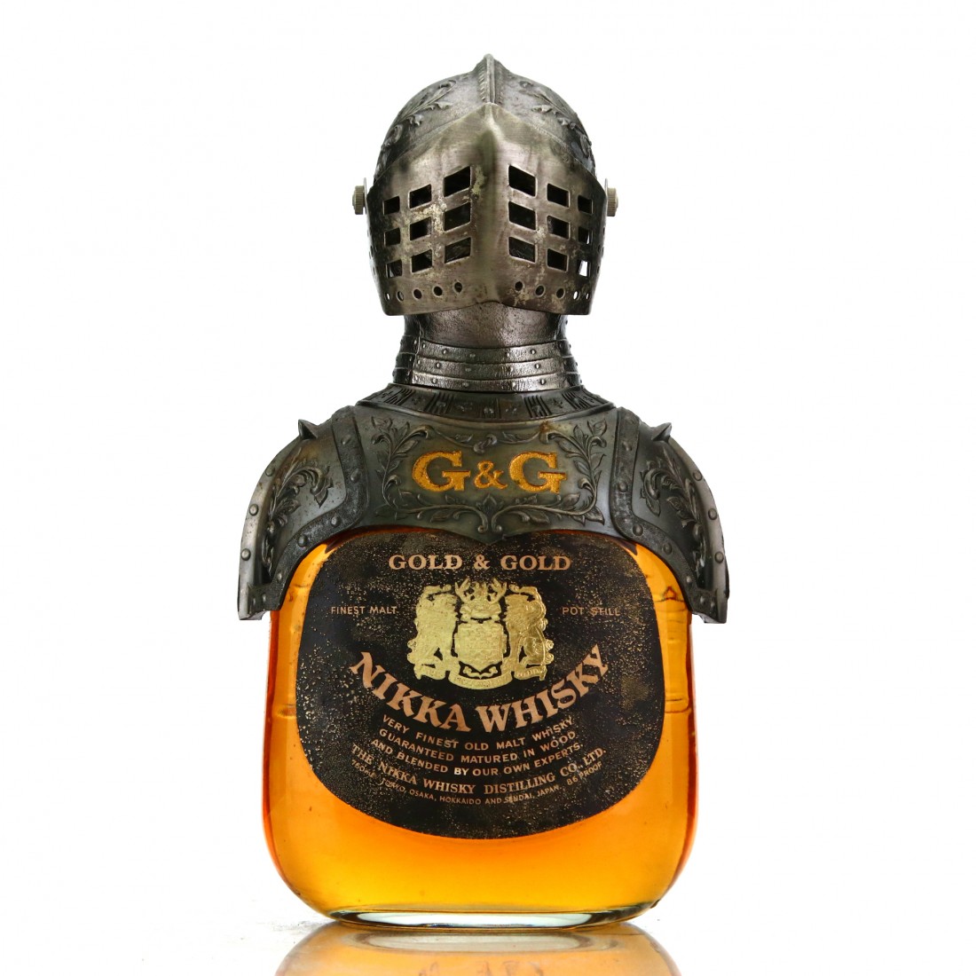 Nikka Gold and Gold with Knight in Armour Ornament | Whisky Auctioneer