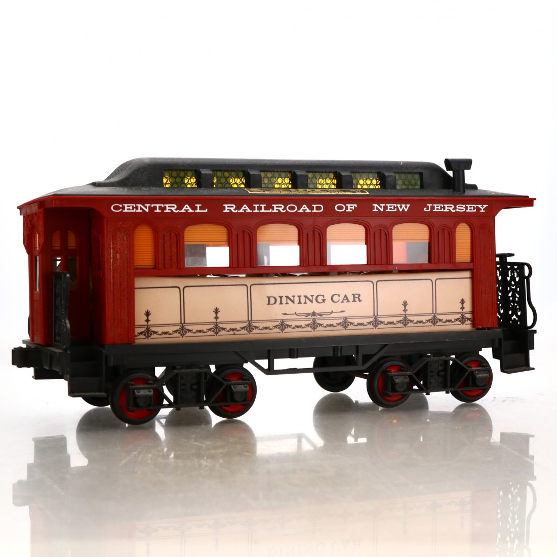 Beam 150 Month Old Dining Car Decanter 1980s | Whisky Auctioneer