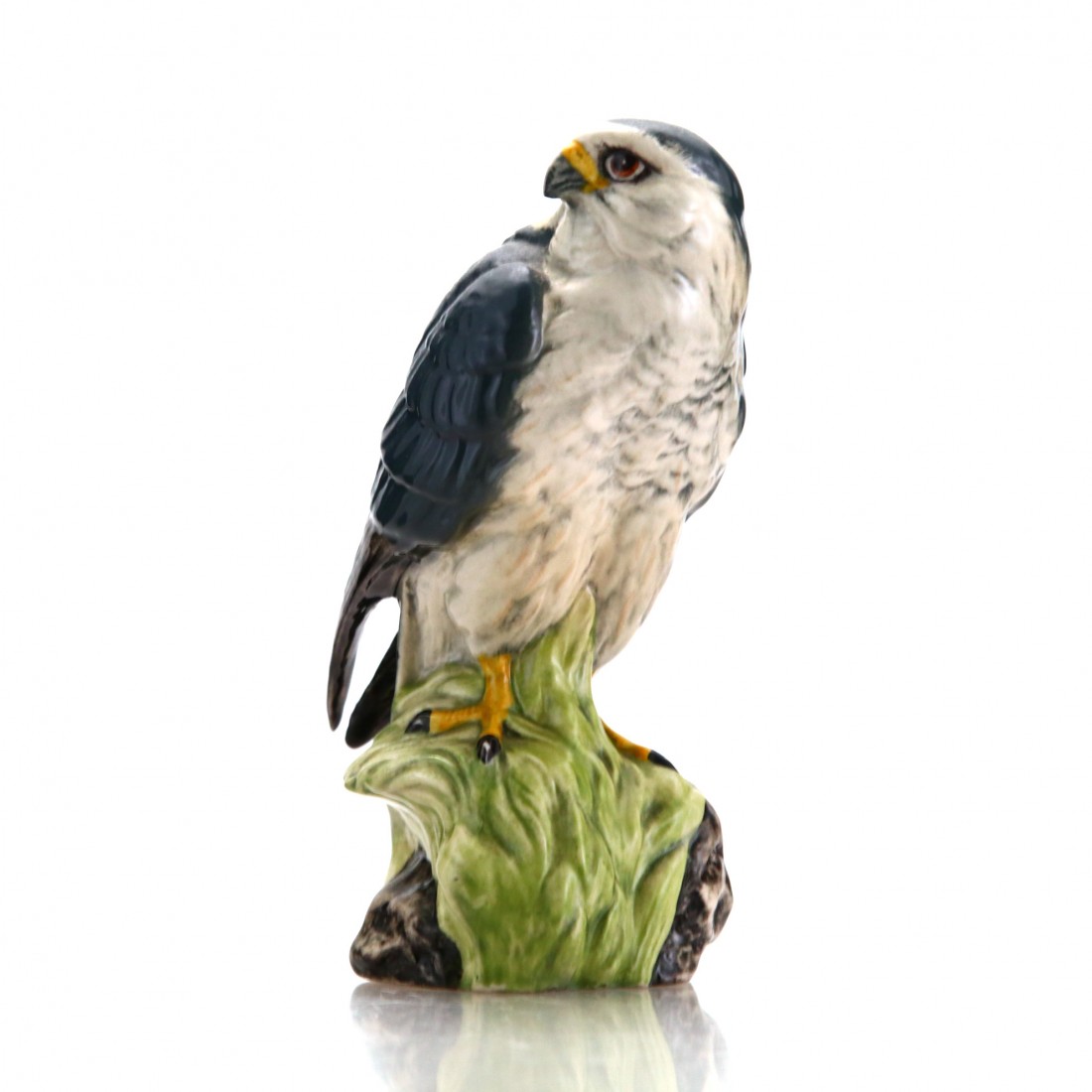 Beneagles Merlin Decanter 20cl 1980s | Whisky Auctioneer