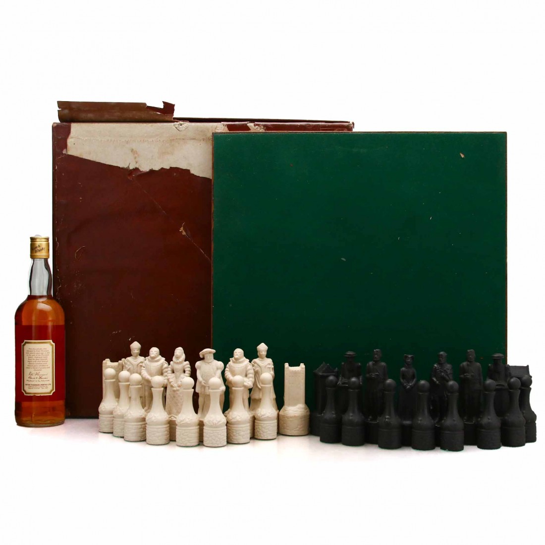 Beneagles Thistle and Rose Chess Collection Miniature Decanter Complete ...