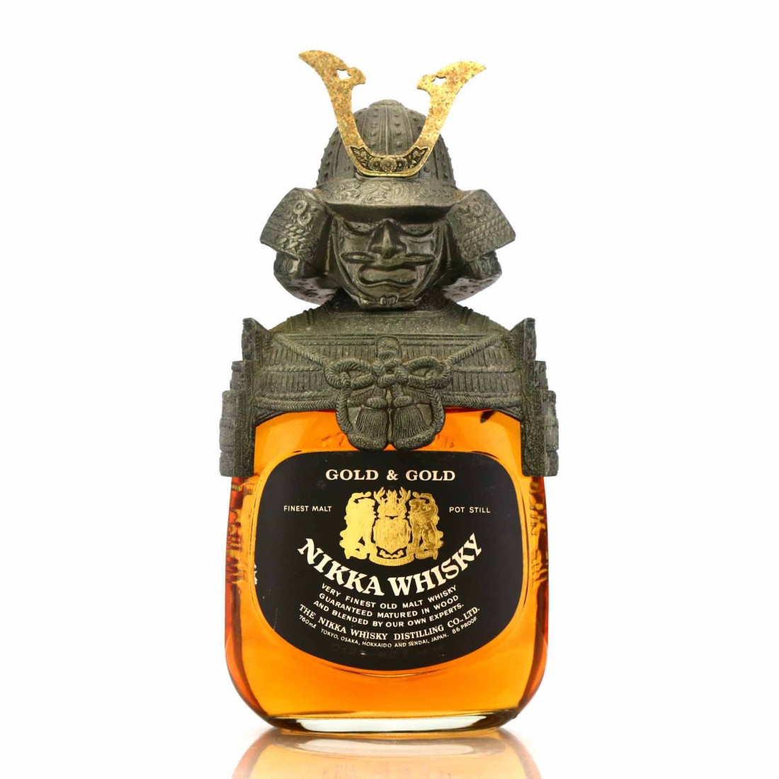 Nikka Gold and Gold Samurai 76cl | Whisky Auctioneer