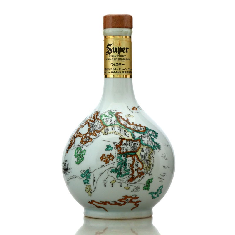 Nikka Super Whisky / Arita Ceramic Decanter 60cl | Whisky Auctioneer