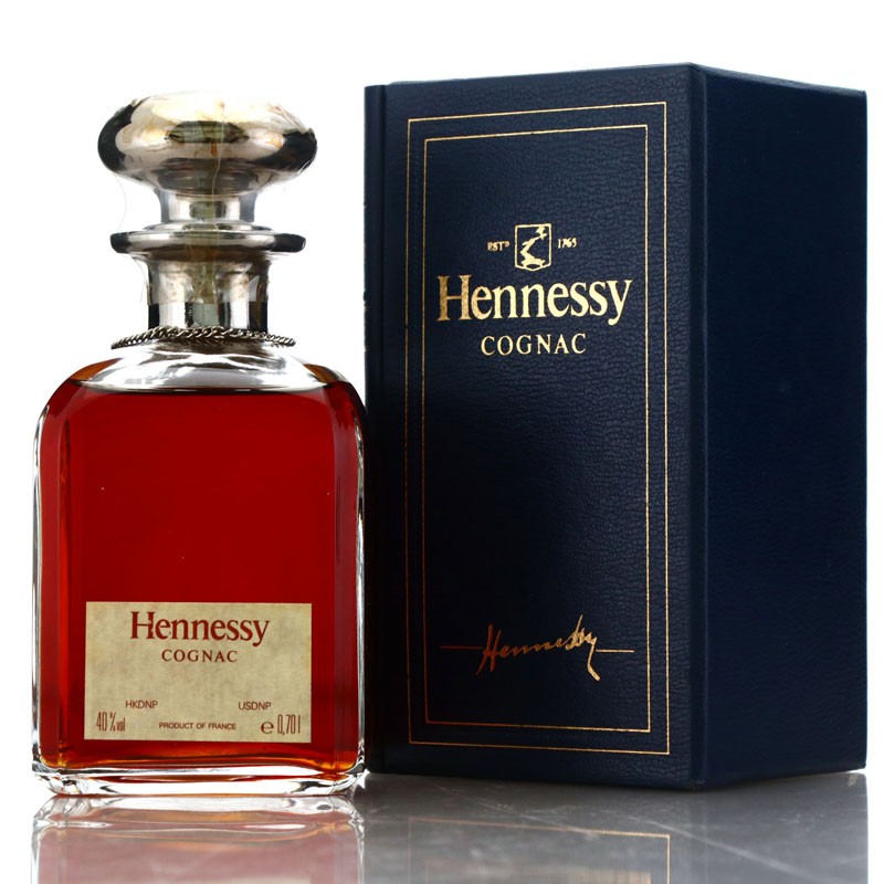 Hennessy Cognac Library Decanter / Blue Book | Whisky Auctioneer