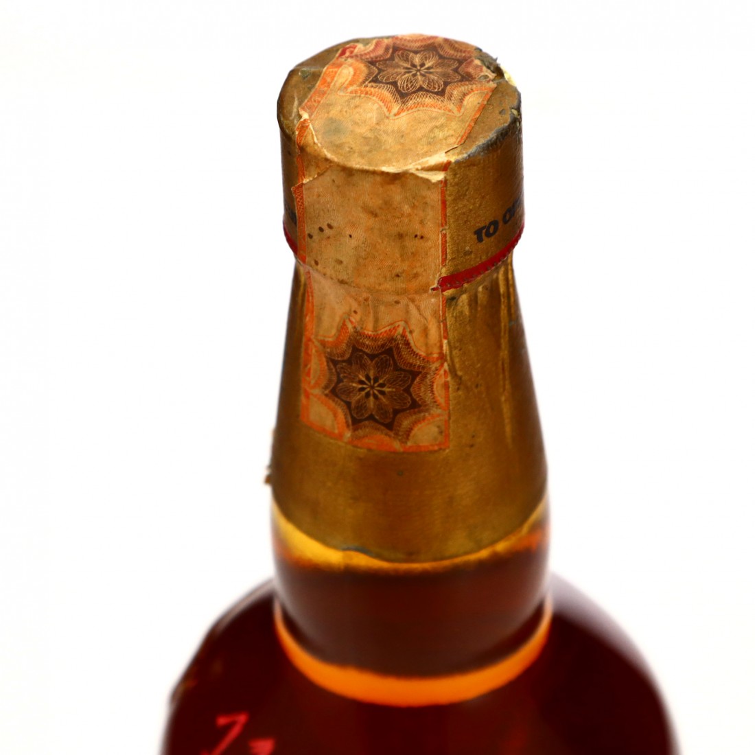 White Horse Scotch Whisky 1950s / Soffiantino Import | Whisky Auctioneer