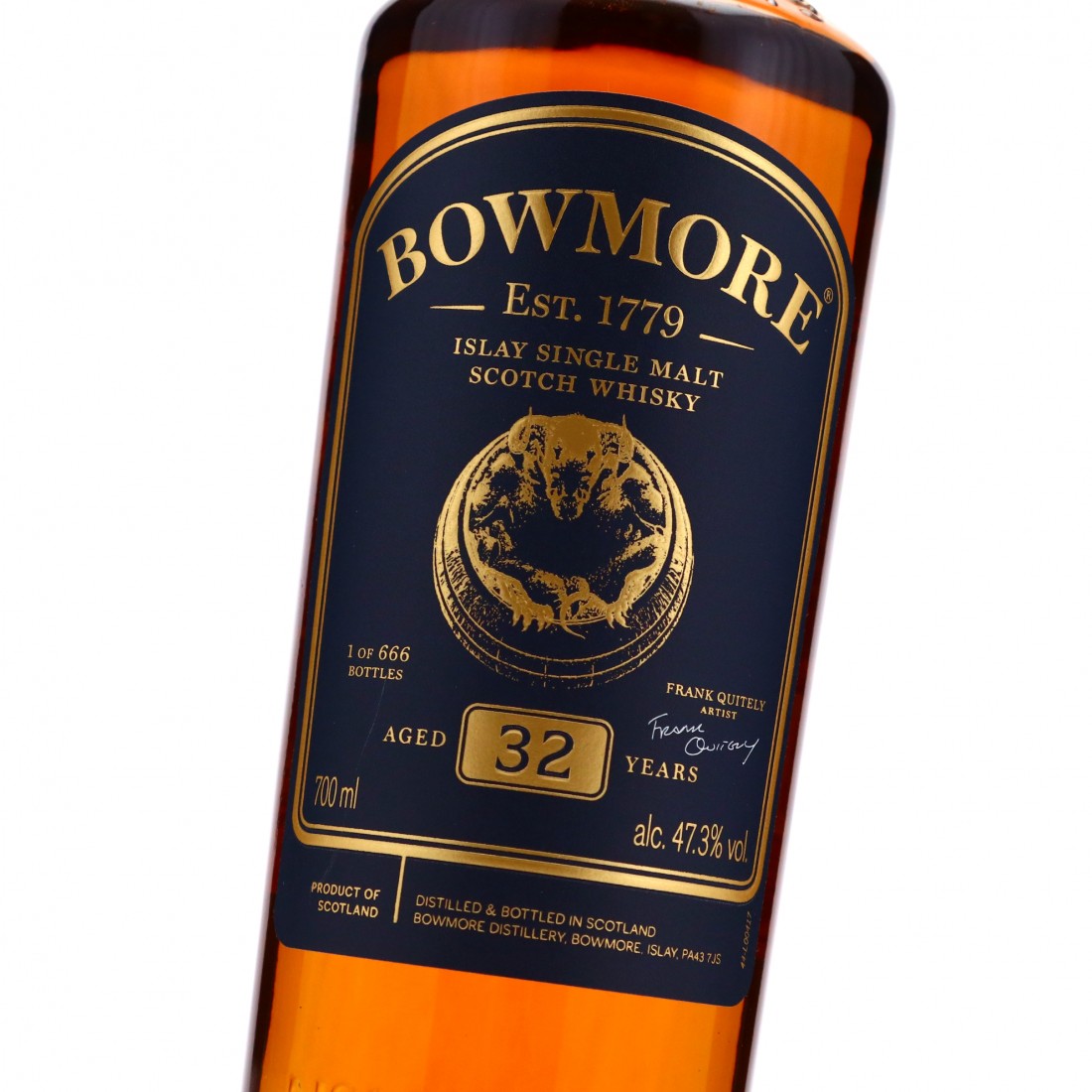 Bowmore 32 Year Old No Corners To Hide / Frank Quitely | Whisky Auctioneer