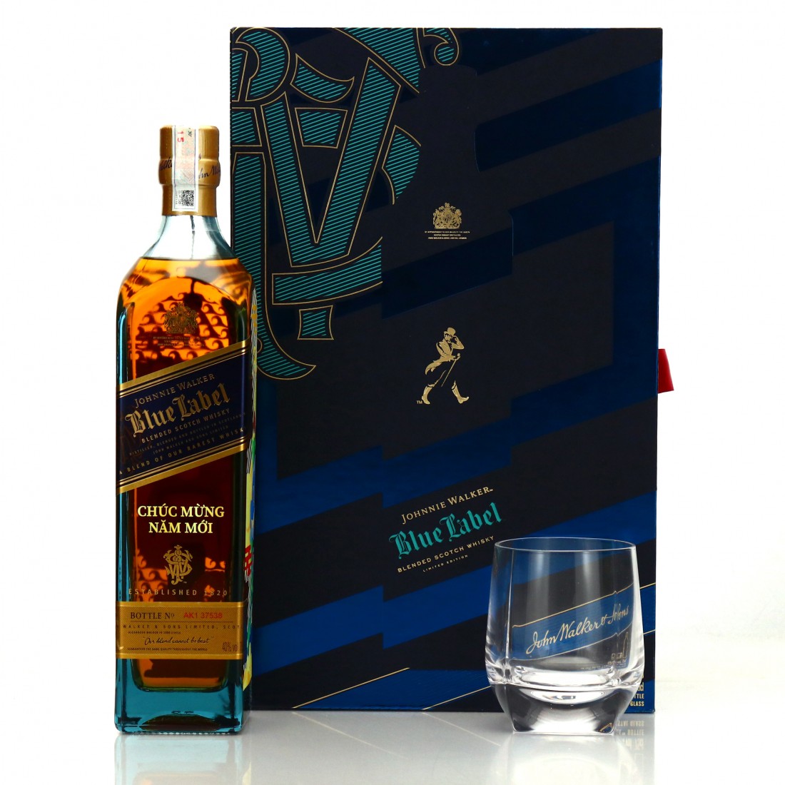 Johnnie Walker Blue Label Gift Pack 75cl / Chuc Mung Nam Moi - Vietnam ...