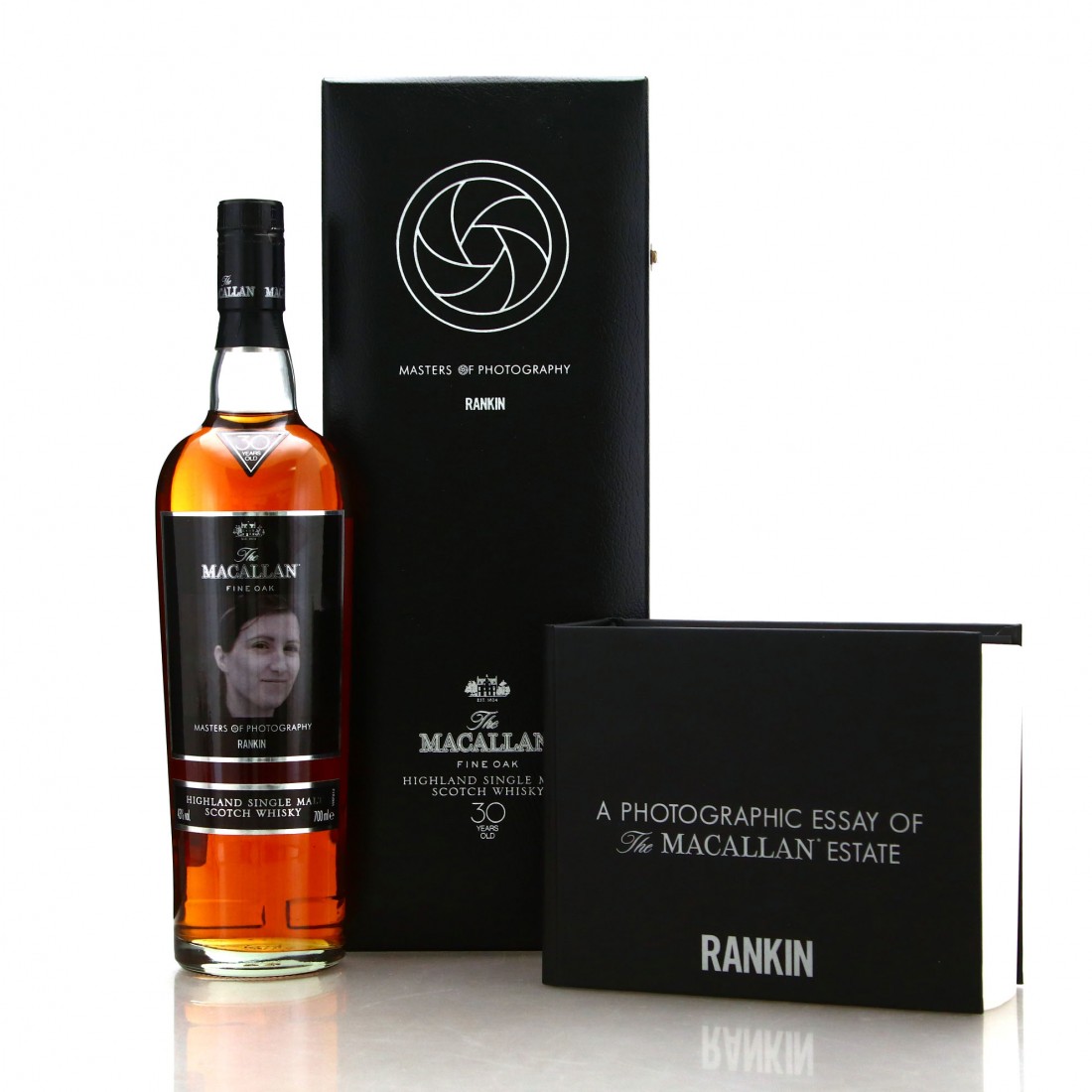 Macallan 30 Year Old Fine Oak Masters of Photography 75cl / Rankin ...