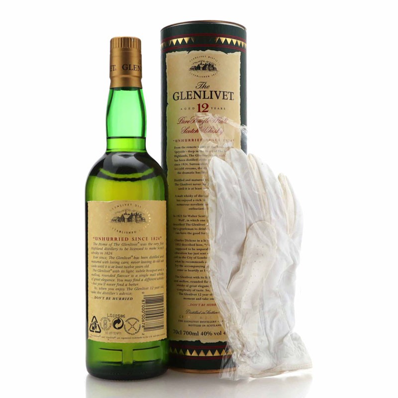 Glenlivet 12 Year Old 1990s / includes Golf Glove | Whisky Auctioneer