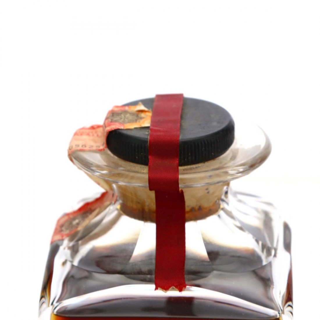 Macallan 1962 Tudor Crystal Decanter 25 Year Old | Whisky Auctioneer