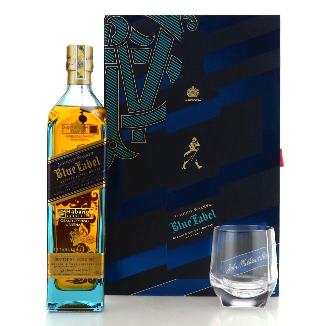 Johnnie Walker Blue Label Gift Pack 75cl / Habanas Grand Opening ...