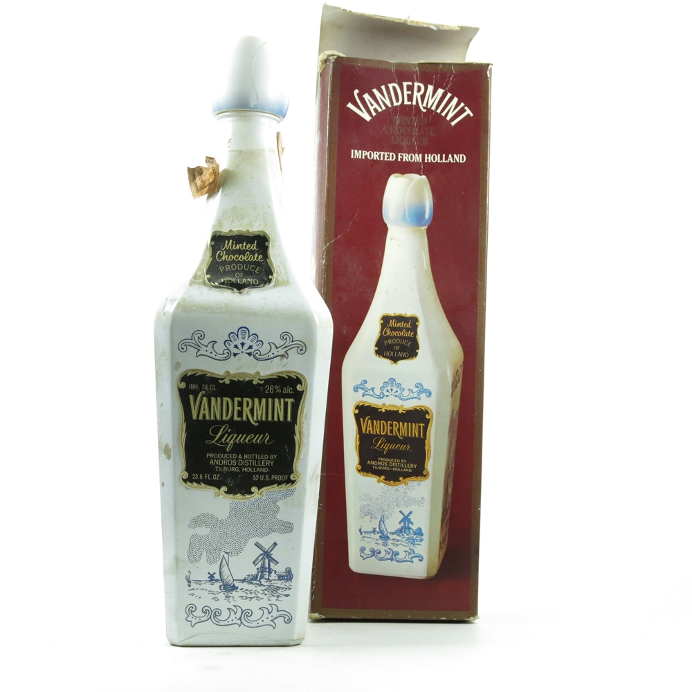 Vandermint Minted Choclate Liqueur 1970s | Whisky Auctioneer
