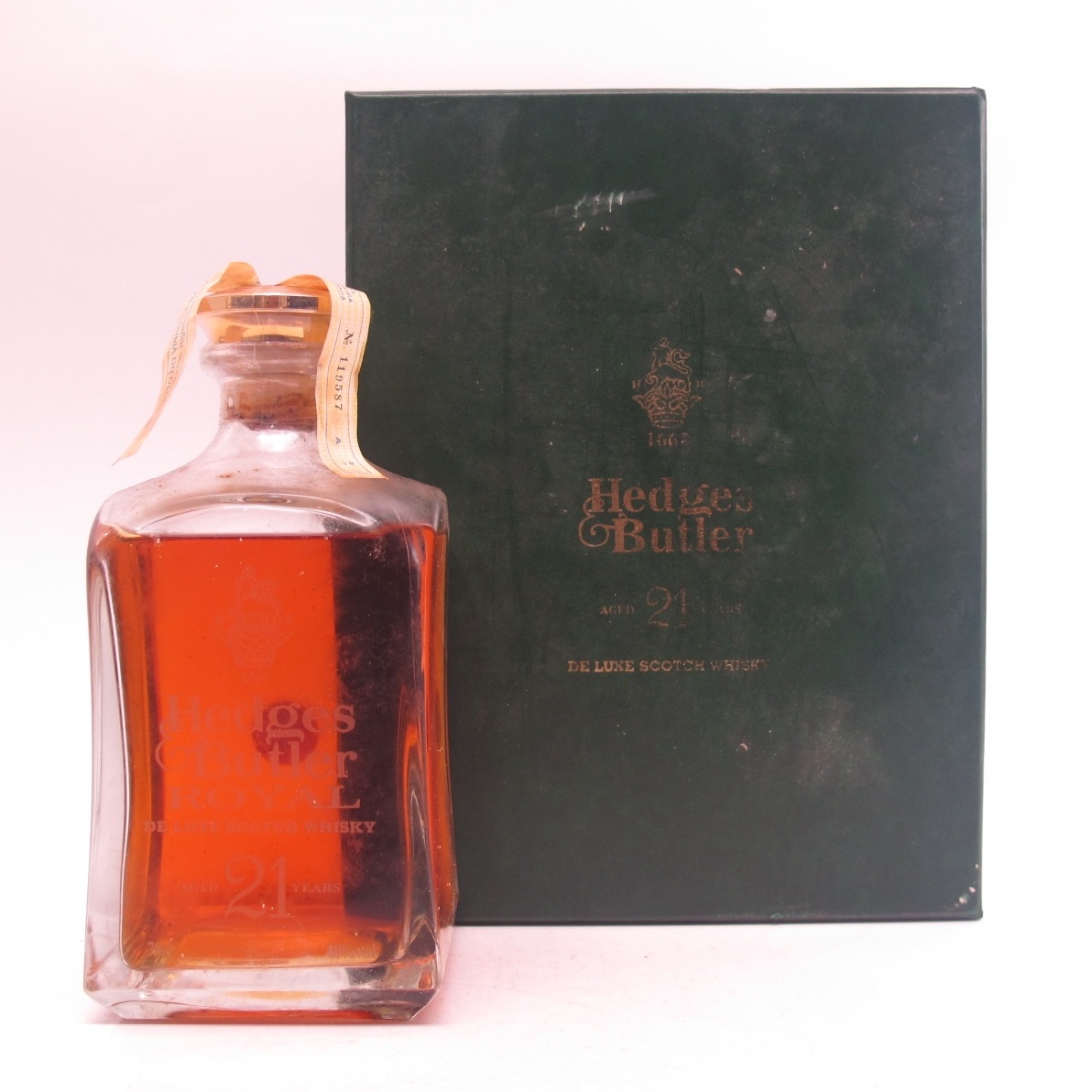 Hedges & Butler 21 Year Old Royal De Luxe Scotch Whisky | Whisky Auctioneer