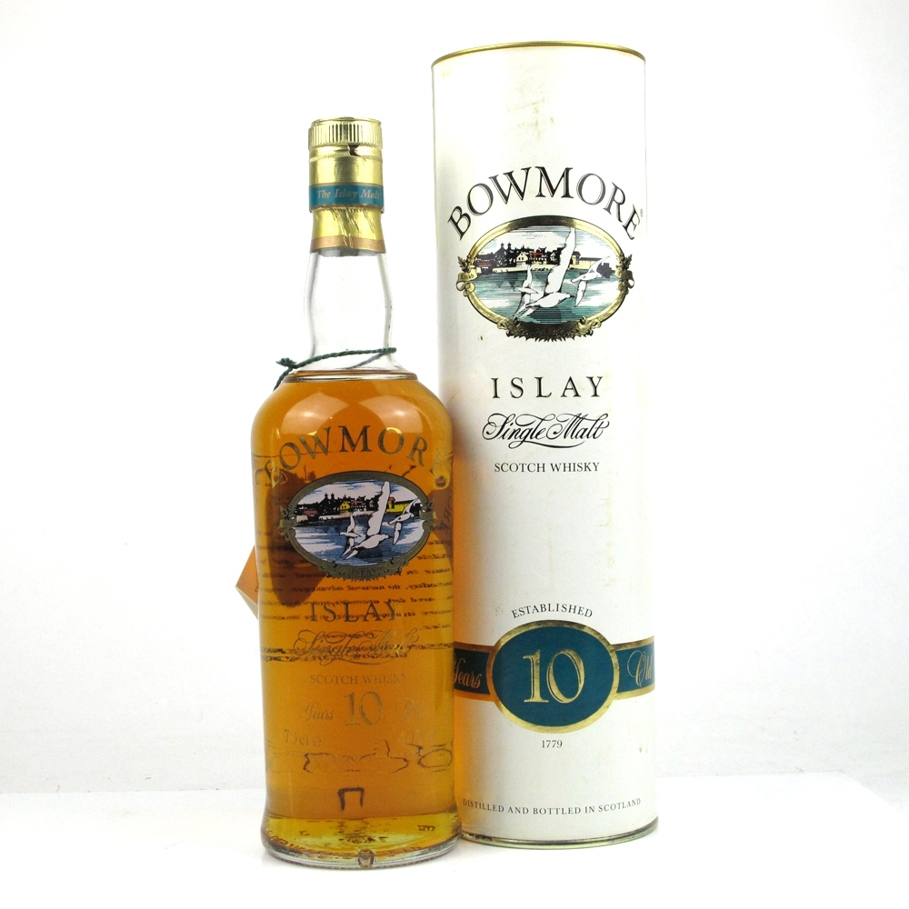 Bowmore 10 Year Old 1990s Screen Print Label Whisky Auctioneer bowmore-10-year-old-1990s-screen-print-label-whisky-auctioneer