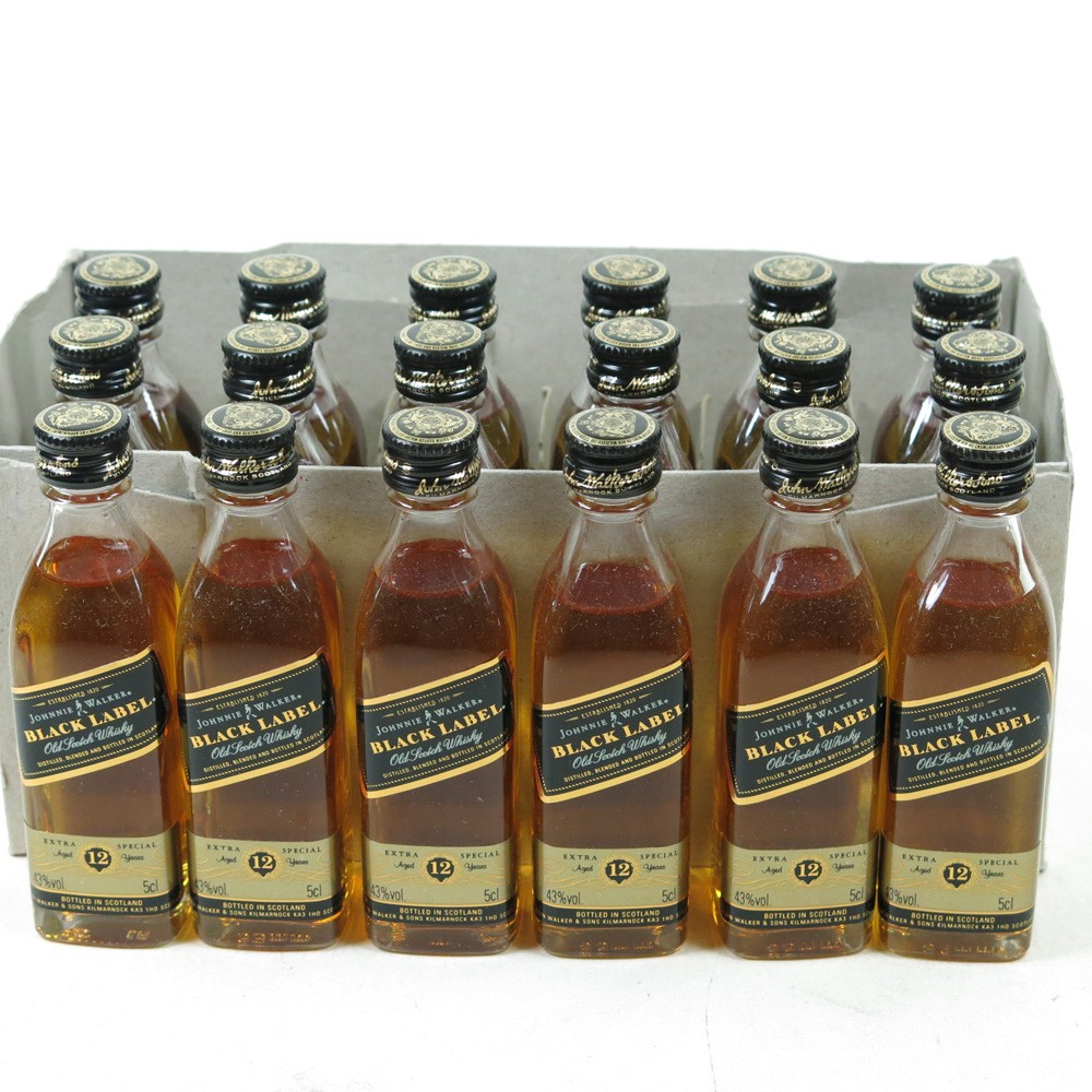 Johnnie Walker Black Label 18 x 5cl | Whisky Auctioneer