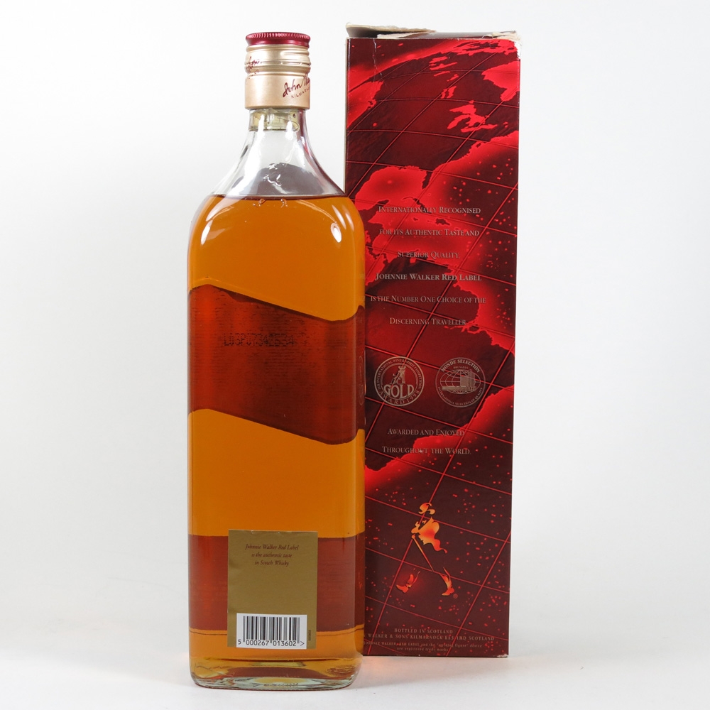 Johnnie Walker Red Label International Traveller 1 litre | Whisky ...
