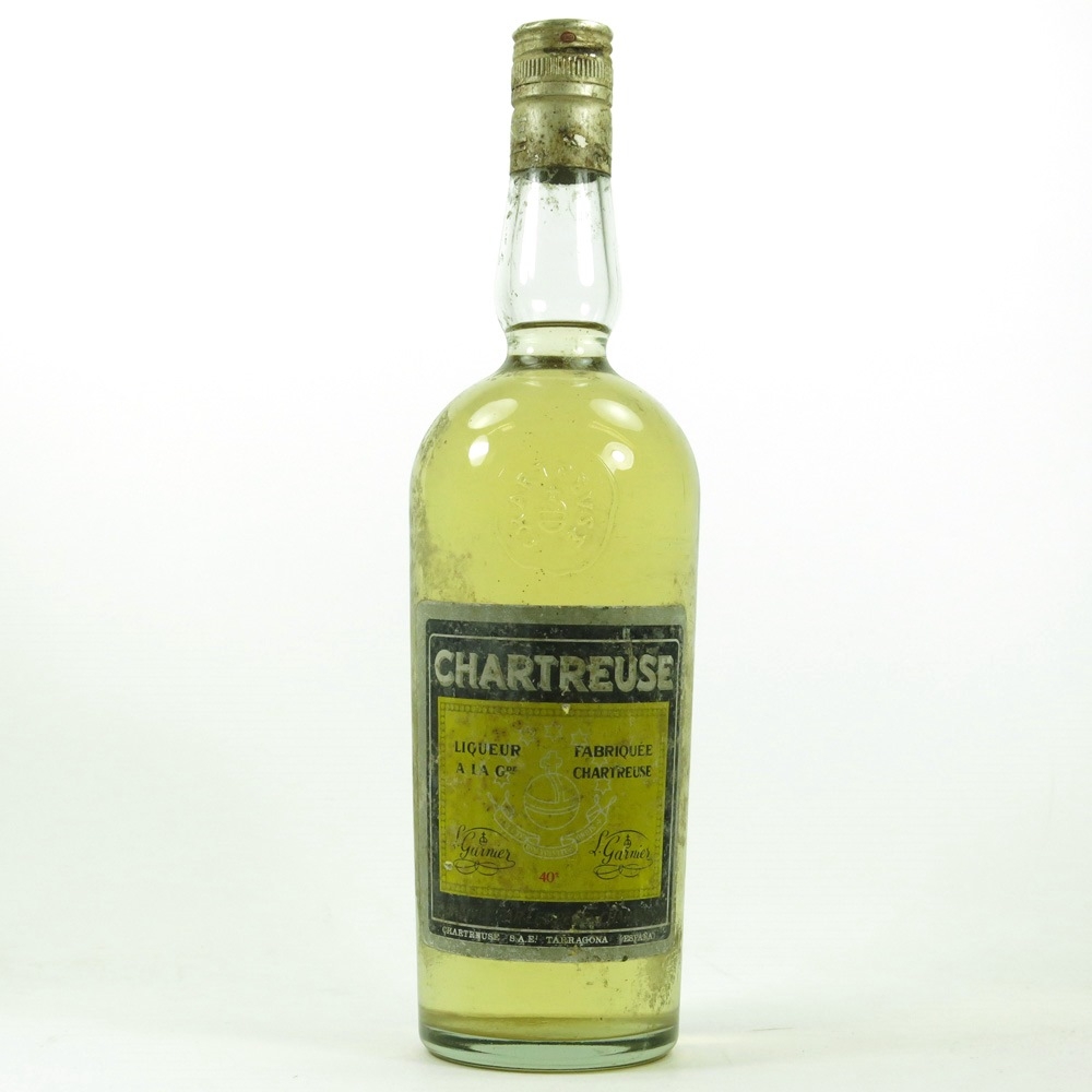 Chartreuse De Tarragona 1904 - 1989 Yellow Label | Whisky Auctioneer